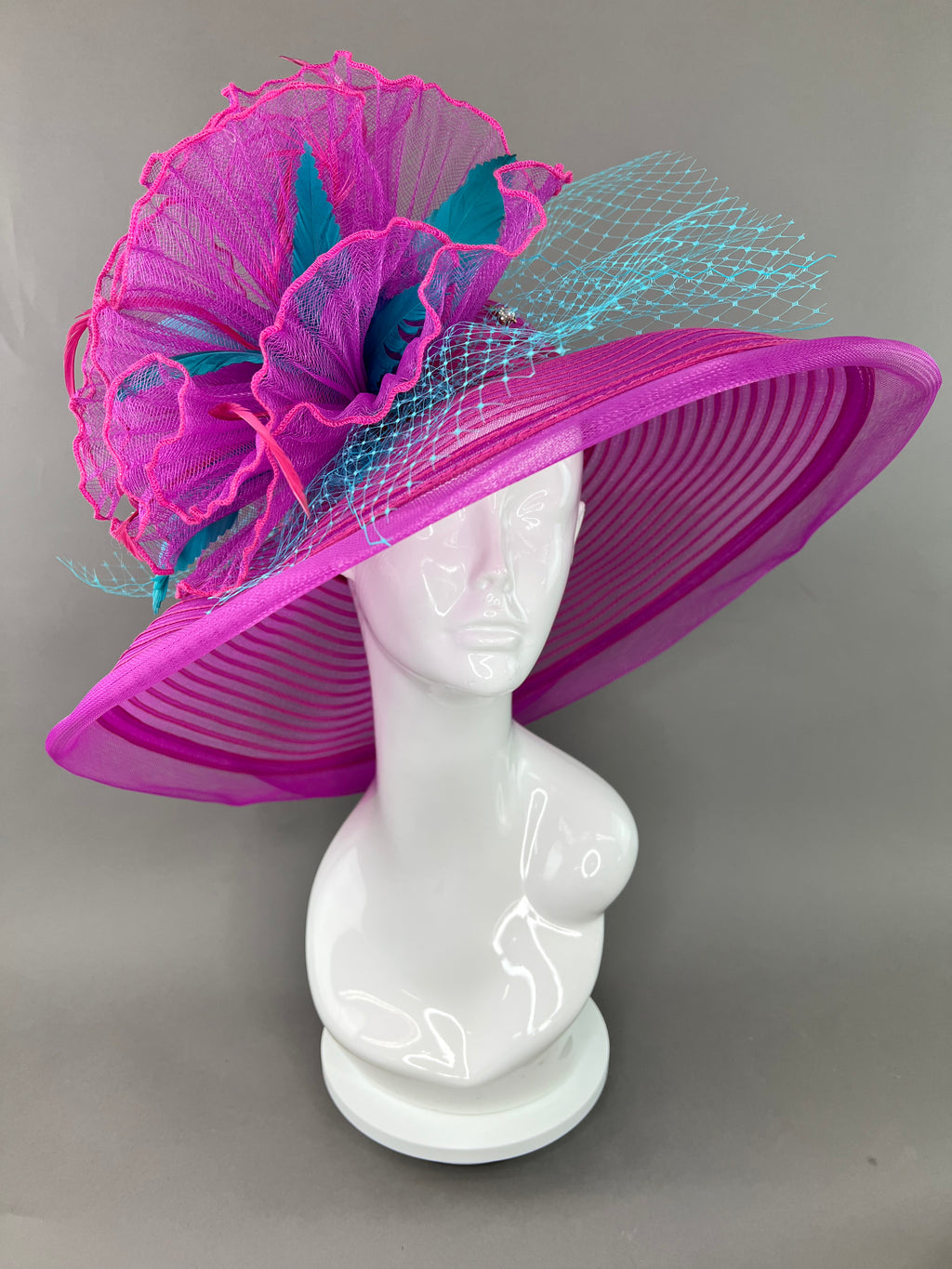 FUCHSIA PINK CRINOLINE HAT WITH TURQUOISE ACCENTS – The Hat Hive